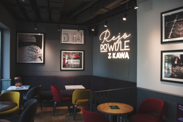 Neony ledowe dla kawiarni Costa Coffee | Ledon Design - ArchiUp.com - A ...