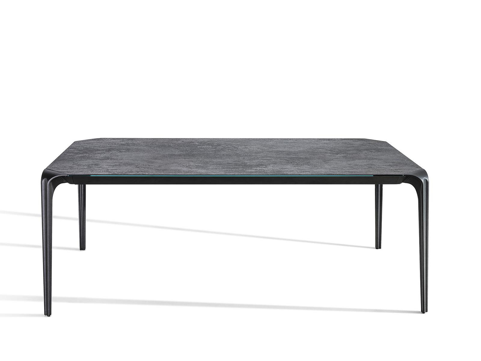 QUATTRO TABLE | KLER SA - ArchiUp.com - A free BIM & CAD objects library
