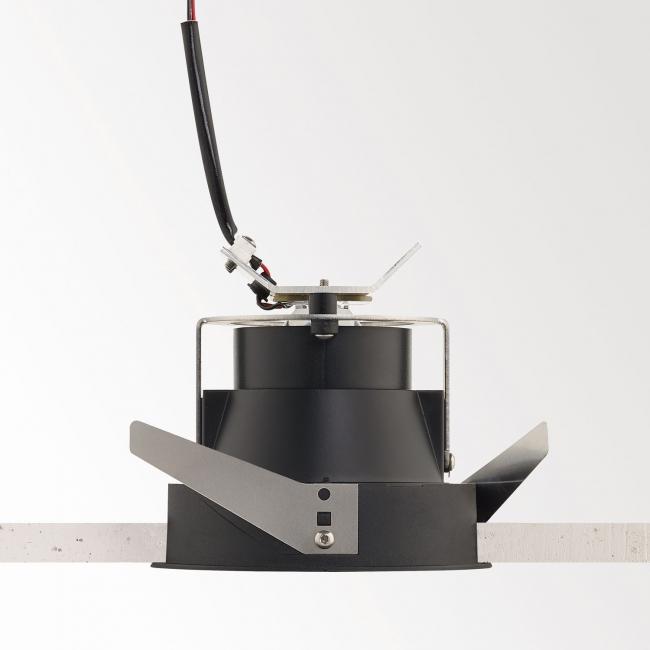 iMAX CL 93006 | 401 22 02 939 | Delta Light - ArchiUp.com - A free BIM ...