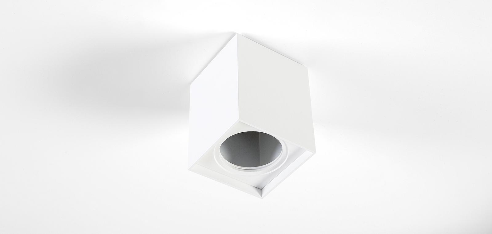 Smart surface box | Modular Lighting Instruments - ArchiUp.com - A free ...