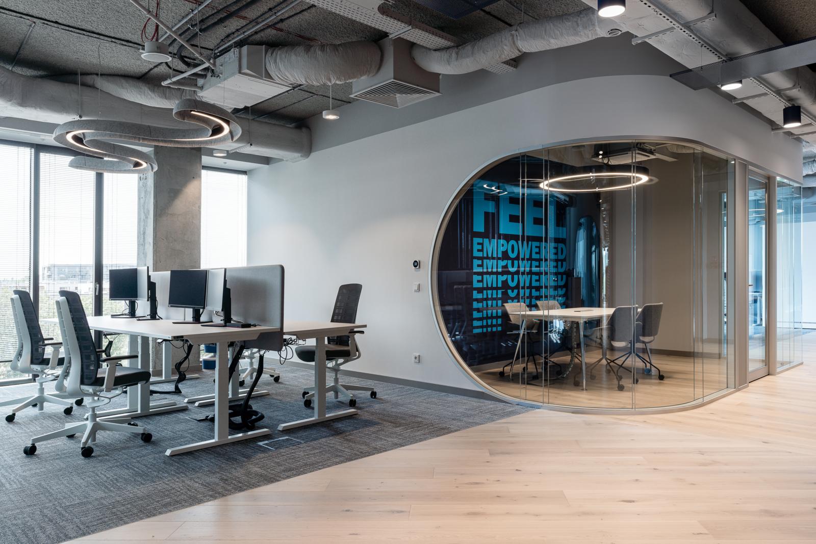 Canpack | MARO Office Furniture - ArchiUp.com - A free BIM & CAD ...