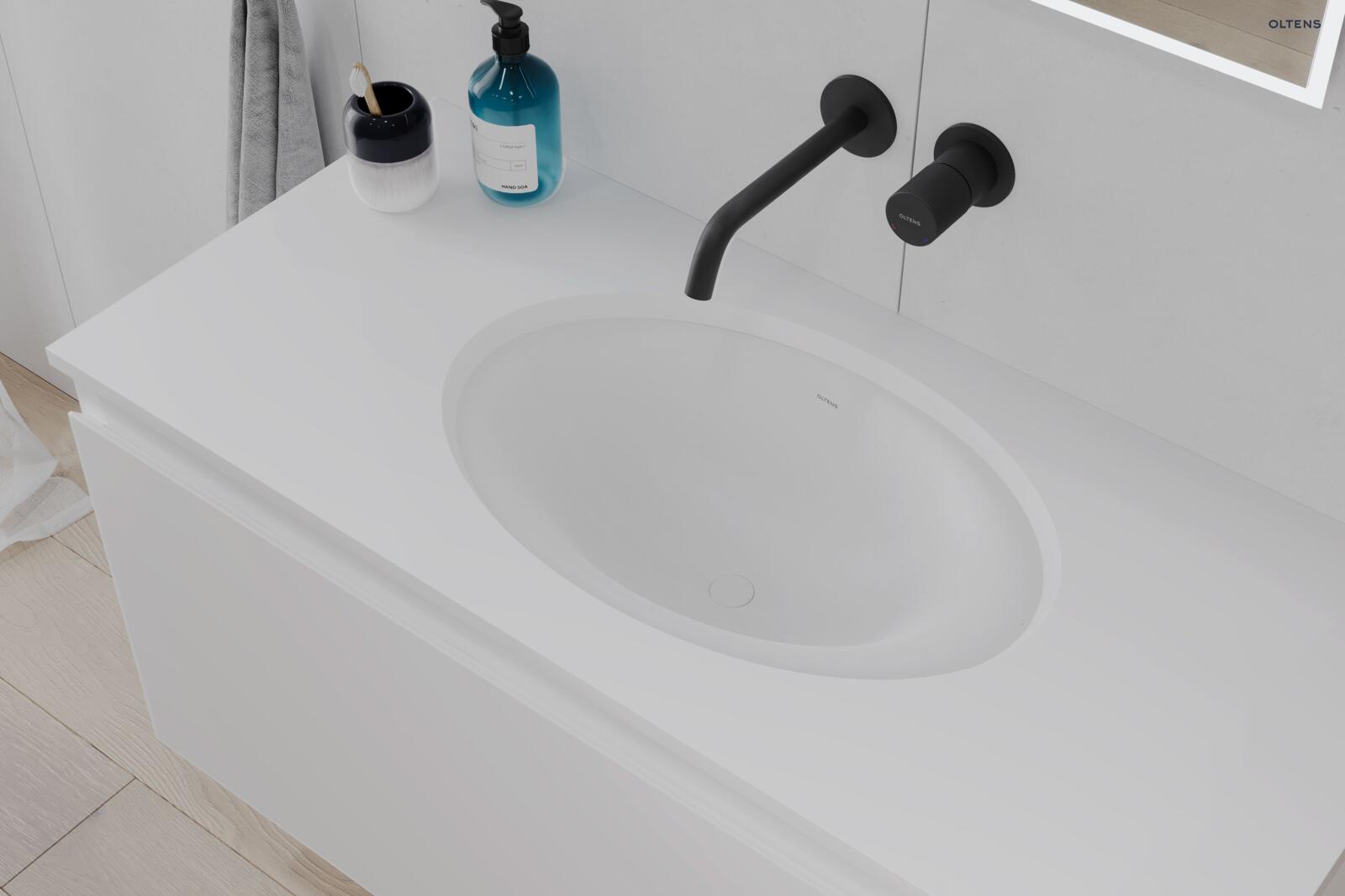 Oltens Gapa 61x41 cm undermount oval washbasin in white | 40605000 ...
